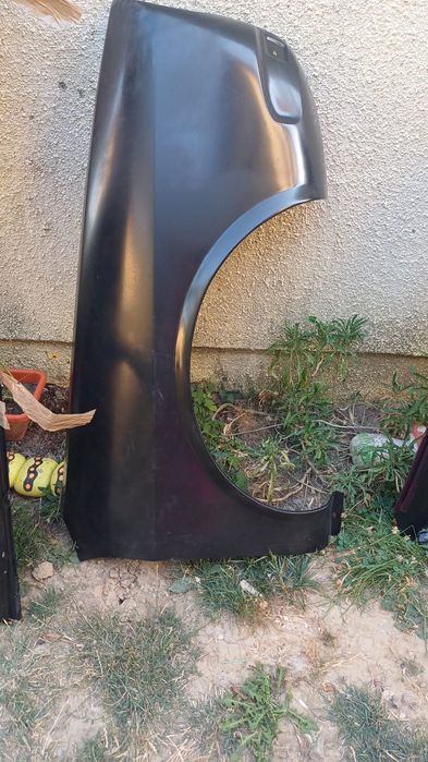 Aripi si praguri Dacia 1300 Dumitrana • OLX.ro