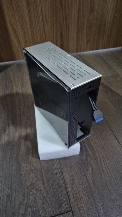 Carcasa PC Mini ITX Beclean • OLX.ro