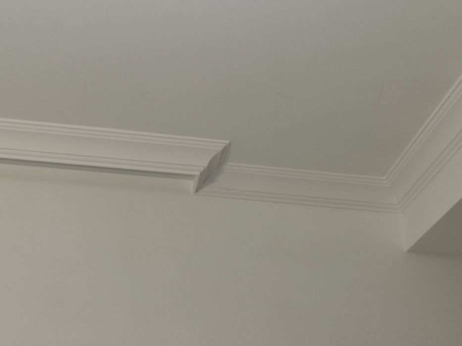 Montaj plinta duropolimer-mdf-aluminiu-profile decorative 45 grade ...