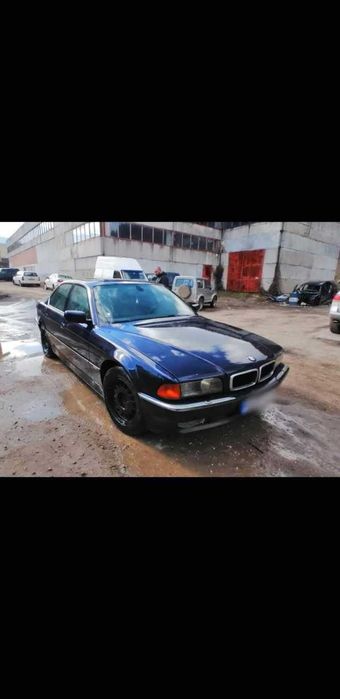 BMW E38 бензин / дизел на части с. Казичене • OLX.bg