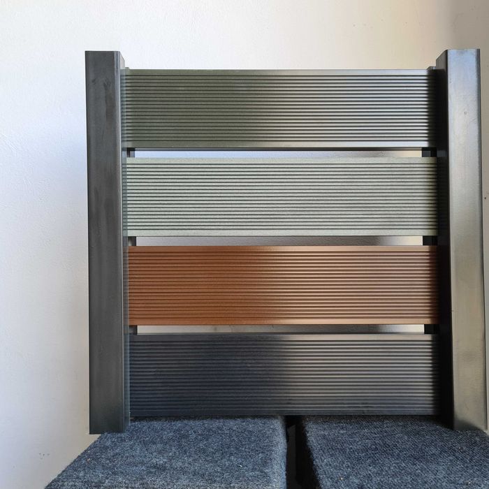 Producator scandura gard WPC si deck wpc. Bucuresti Sectorul 4 • OLX.ro