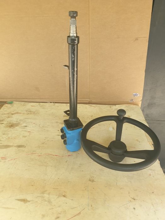 Servodirectie U445 cu pompa danfoss Pitesti • OLX.ro