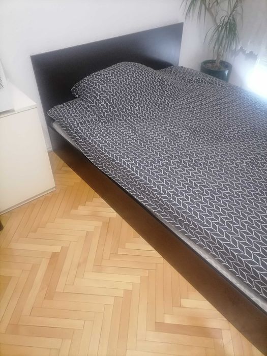 Продавам спалня 140/200 гр. Плевен Индустриална зона • OLX.bg