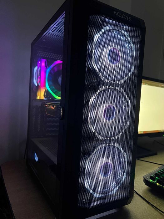 Calculator gaming / Monitor BENQ XL2411P Poarta Alba • OLX.ro