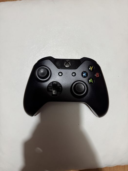 Продавам Джойстик за Xbox гр. Ботевград • OLX.bg