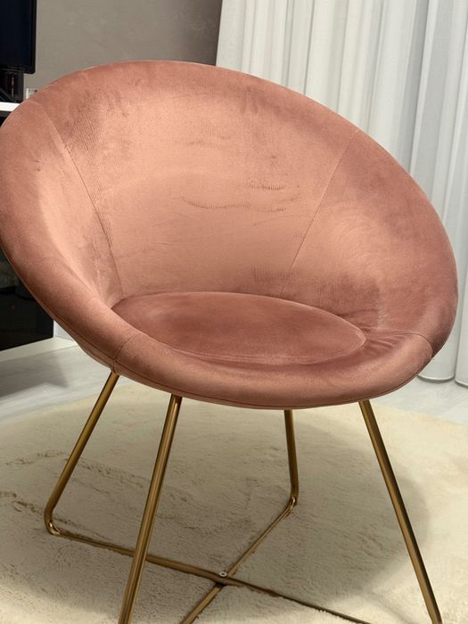 Scaun tapitat pentru living, catifea roz Bucuresti Sectorul 6 • OLX.ro