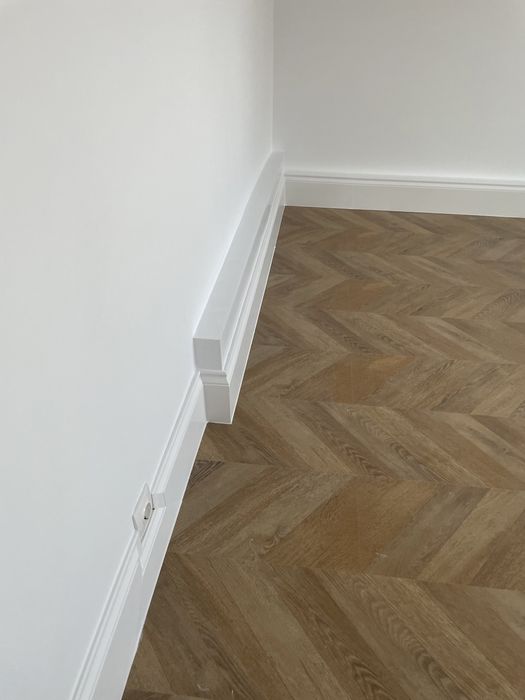 Plinta mascare țevi masa Masca calorifer mobilier birou Odaile • OLX.ro