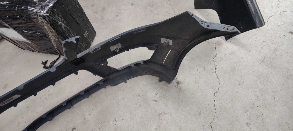 Bara fata mercedes c class w204 c63 AMG Craiova • OLX.ro