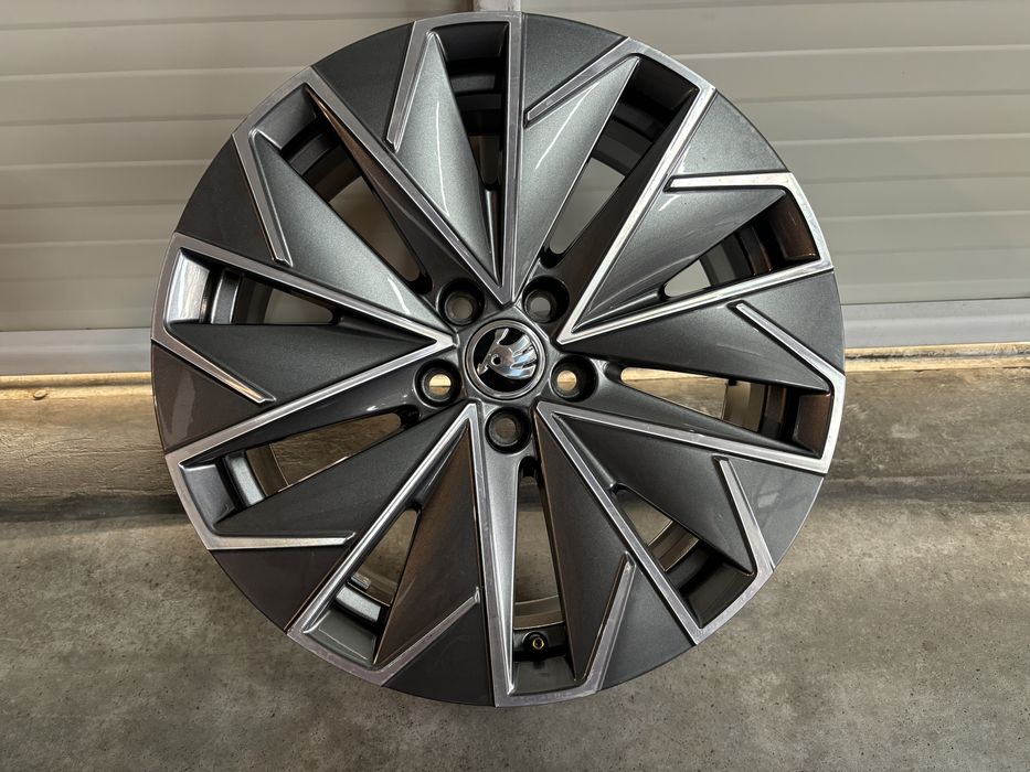 Jante aliaj 17 5x100 Skoda Skala Kamiq Rapid Floresti • OLX.ro