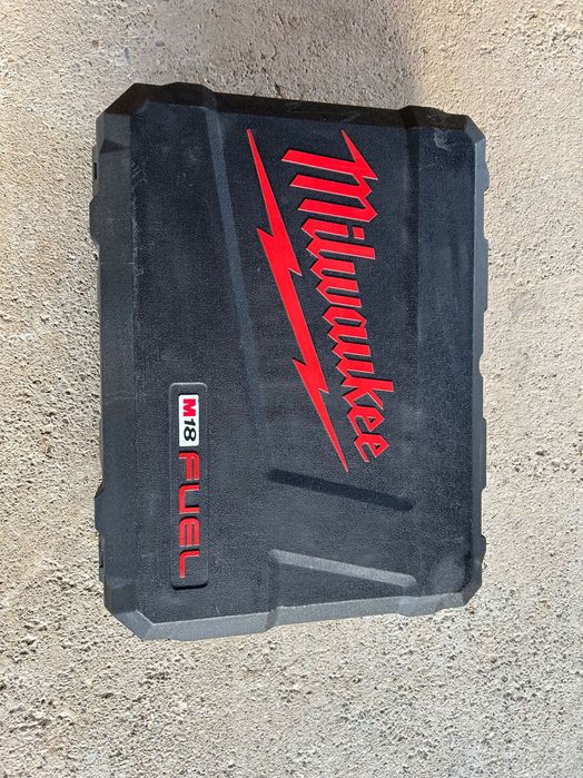 Flex pe baterii Milwaukee M18 FLAG230XPDB Candesti • OLX.ro