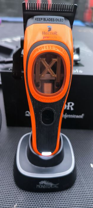 Hector monster vector Tecuci • OLX.ro