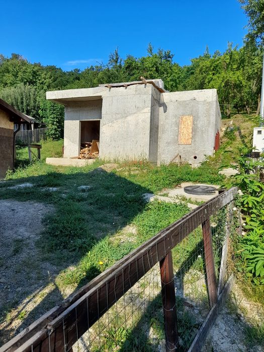 Vând casă, cabana, Valenii de Munte, Casa Teișani, casa de vânzare ...