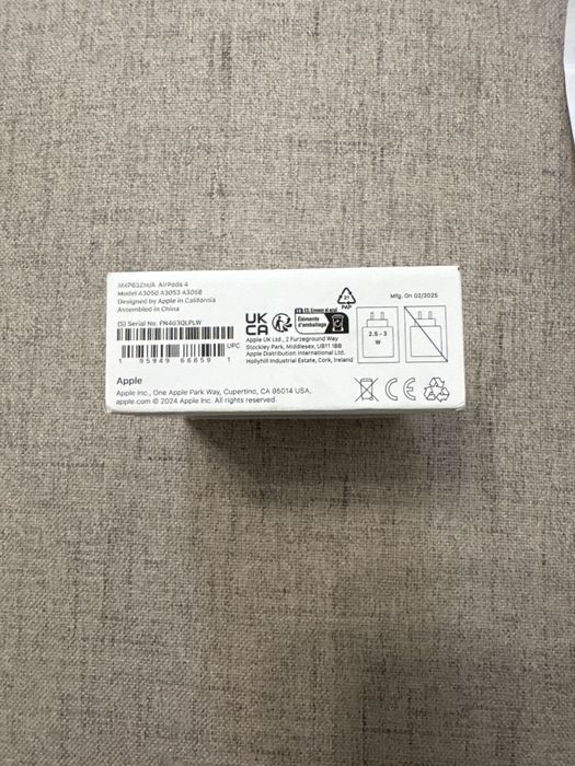 Apple Airpods 4 originale, sigilate, factura si garantie de la Telekom ...