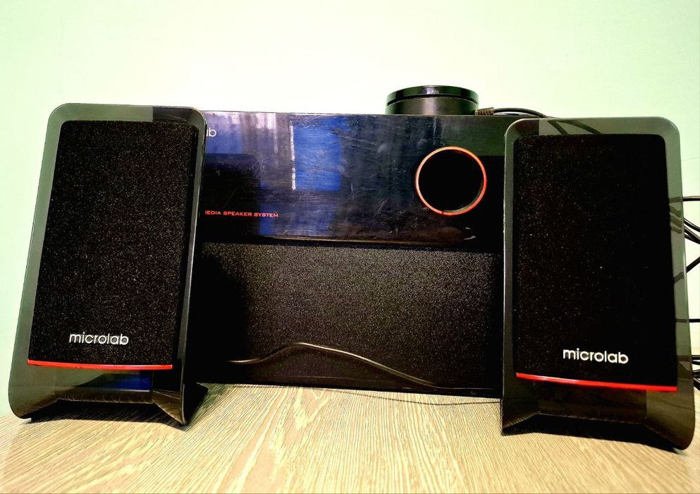 Subwoofer Microlab m200: 450 000 сум - Акустические системы Каган на Olx