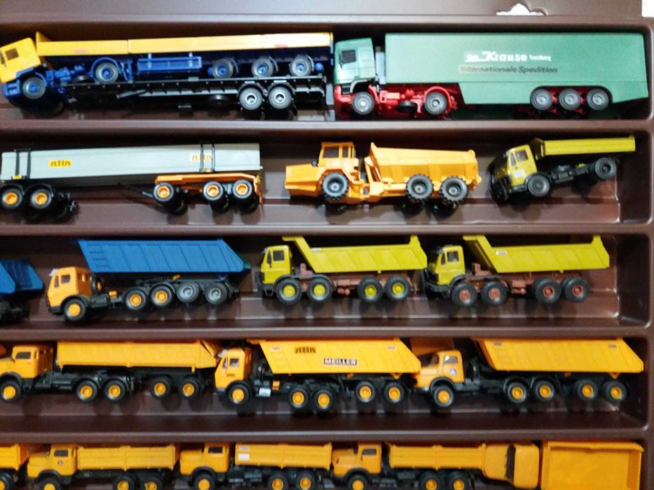 Vand diverse machete auto scara 1:87, produse de Kibri Bucuresti ...