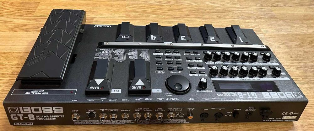 Boss GT8 - procesor chitara Bucuresti Sectorul 2 • OLX.ro