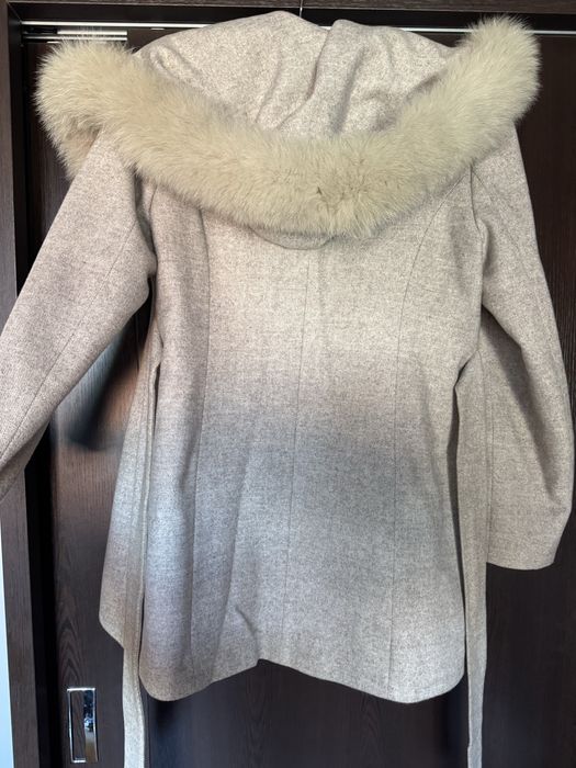 Палто от естесвен косъм и вълна гр. Сливен Център • OLX.bg