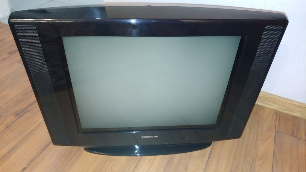 Продавам телевизор гр. София Люлин 9 • OLX.bg