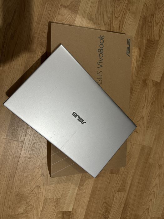 Laptop Asus VivoBook 17 Brasov • OLX.ro