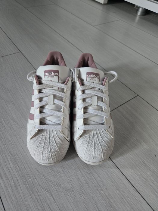 Adidas Superstar fete Constanta • OLX.ro