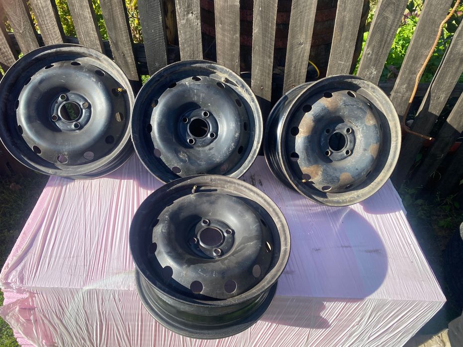 Jante de tabla Logan R15 Curtea de Arges • OLX.ro