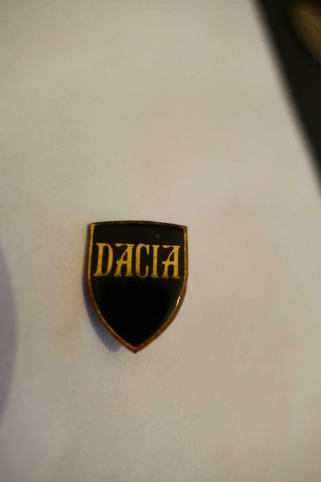 Breloc Insigna DACIA 1100 ACR UAP Automobil Clubul Roman Uzinele RETRO ...