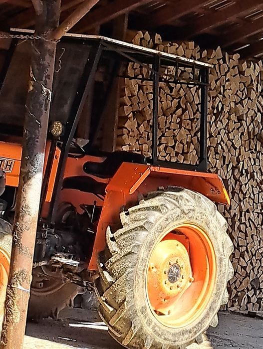 Vand cabina tractor fiat/utb 450 Tichiris • OLX.ro