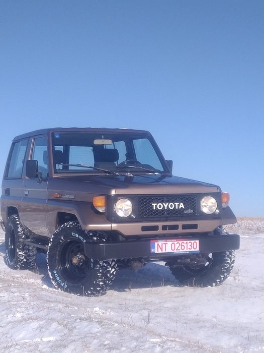 Toyota land cruiser bj70 Dumbrava Rosie • OLX.ro