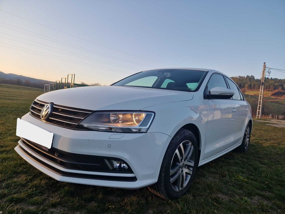 Volkswagen Jetta 1.2 TSI din 2017, 89.000 km Savadisla • OLX.ro