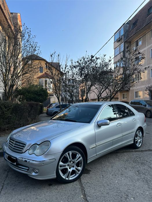 Mercedes c class w203 !!! Timisoara • OLX.ro
