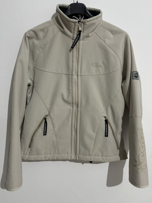 Geaca Jack Wolfskin softshell Petrosani • OLX.ro