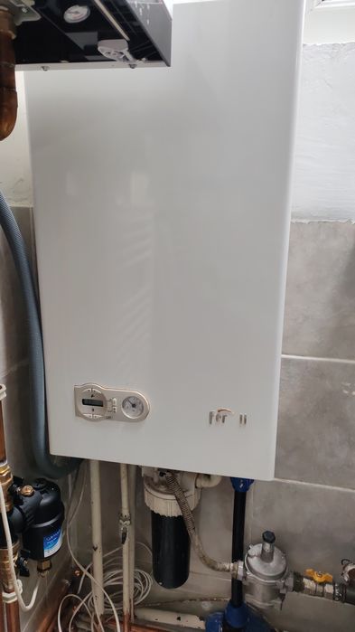 Centrala gaz 24 kw Bucuresti Sectorul 1 • OLX.ro