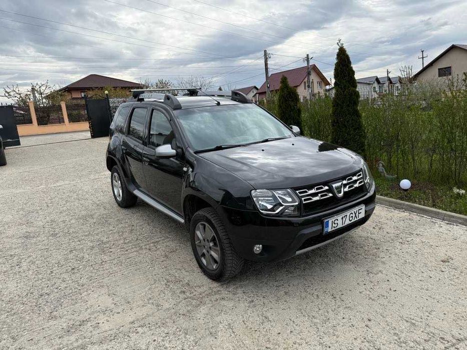 DACIA DUSTER 1.5 diesel 4X4 - fab 10.2015 . 129.000 km PRESTIGE Iasi • OLX.ro
