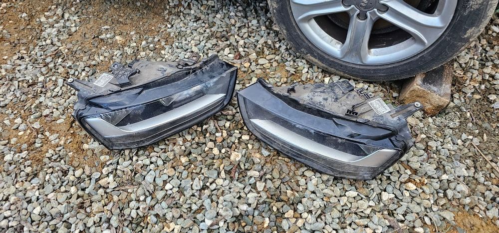 Faruri Audi A4 B8.5 2012 dezmembrez piese A4 B8 2.0 tdi Bran • OLX.ro