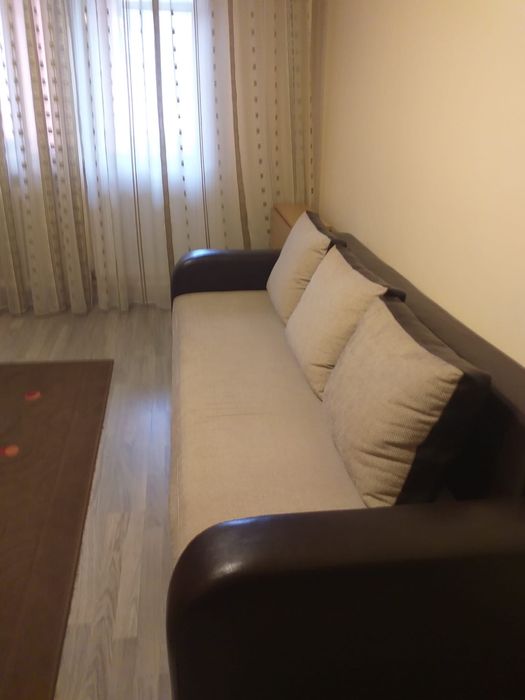 Vând apartament 2 camere decomandate Lapus langa mall !!! Craiova • OLX.ro