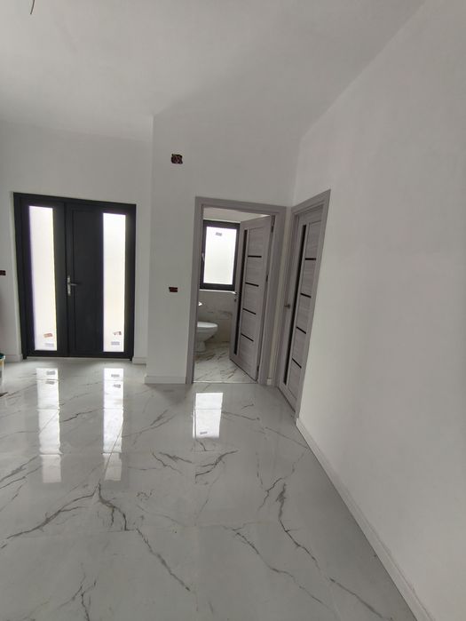 Vând casă noua strada Stefan cel mare Pascani • OLX.ro