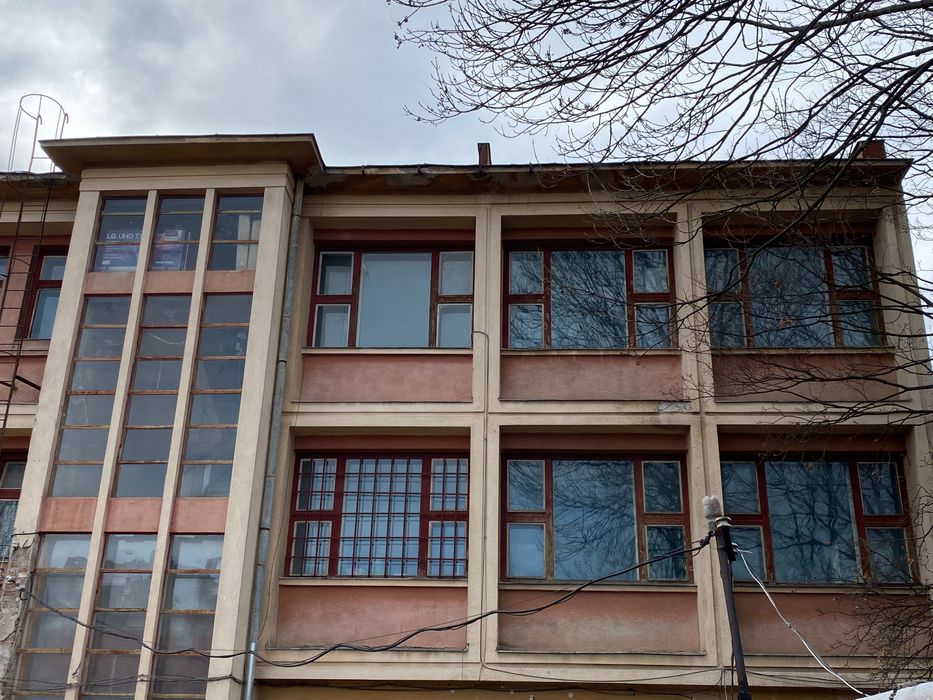 Închiriere spații birouri , parcare 20 locuri, bd-ul Victoriei Sibiu ...