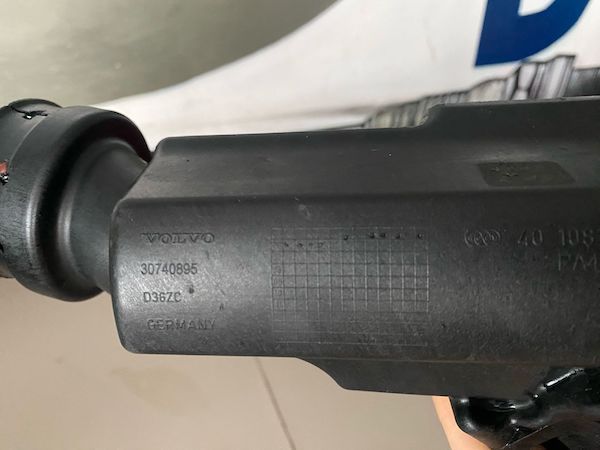 Rezonator turbo Volvo XC90 S60 V70 XC70 2003-2013 30740895 Baia • OLX.ro