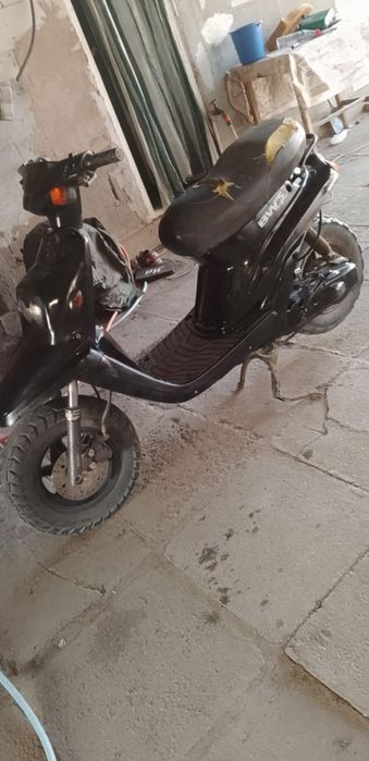 Vând scuter Yamaha MBK set 49cc Galicea Mare • OLX.ro