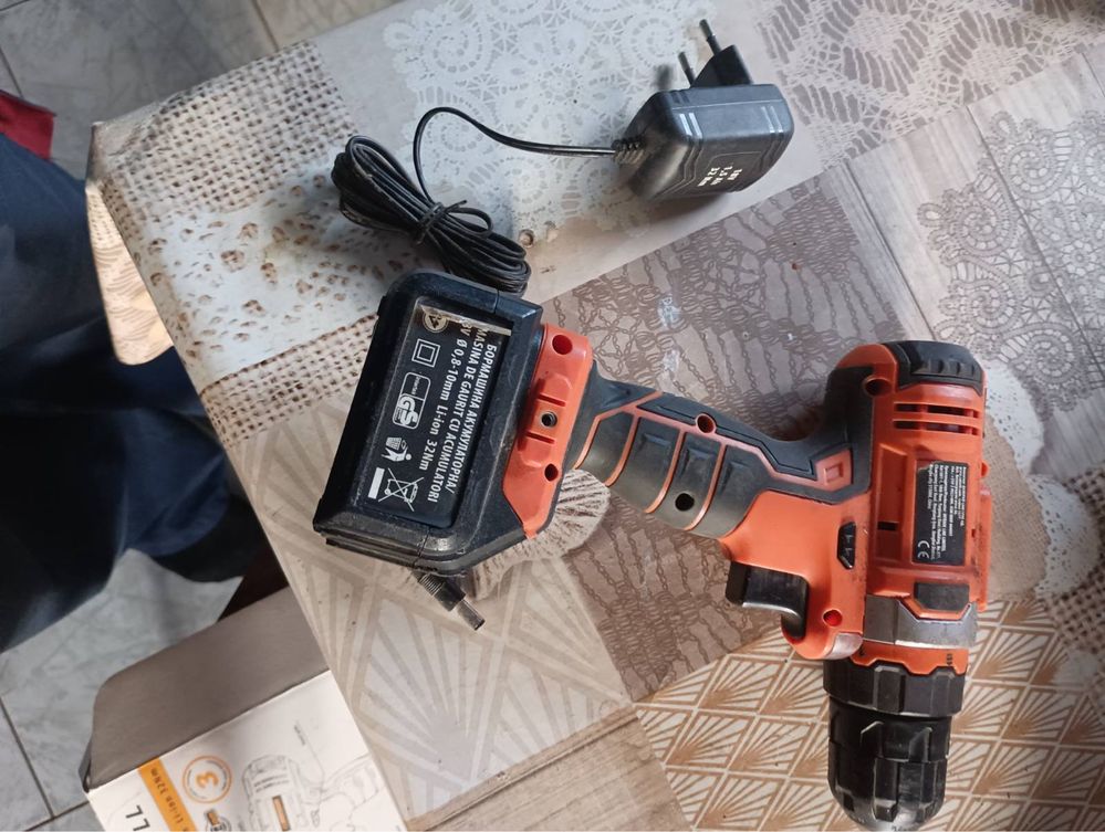 Акумулаторен винтоверт Premium 18V 1.5Ah Li-ion гр. Елин Пелин • OLX.bg