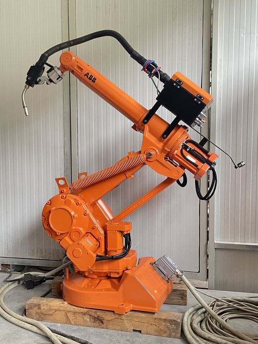 ЗАВАРЪЧЕН РОБОТ, Робот за заваряване, Роботизирано заваряване гр ...