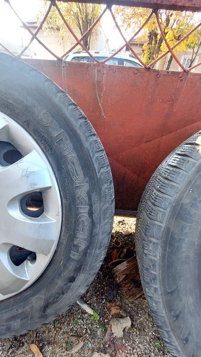 Anvelope de iarna cu jante de tabla Skoda Octavia 2 Tabacari • OLX.ro