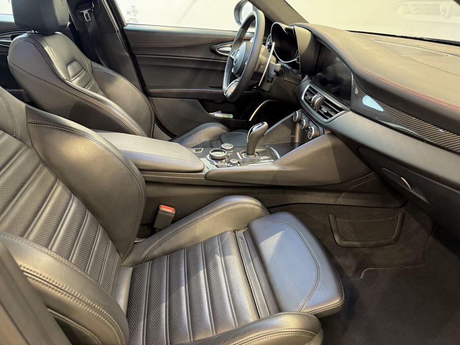 Alfa Romeo Giulia 320cp interior QV (TVA deductibil) Cluj-Napoca • OLX.ro