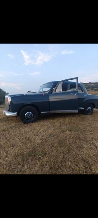 Mercedes 1961 unicat vopsea Originala. Petresti • OLX.ro
