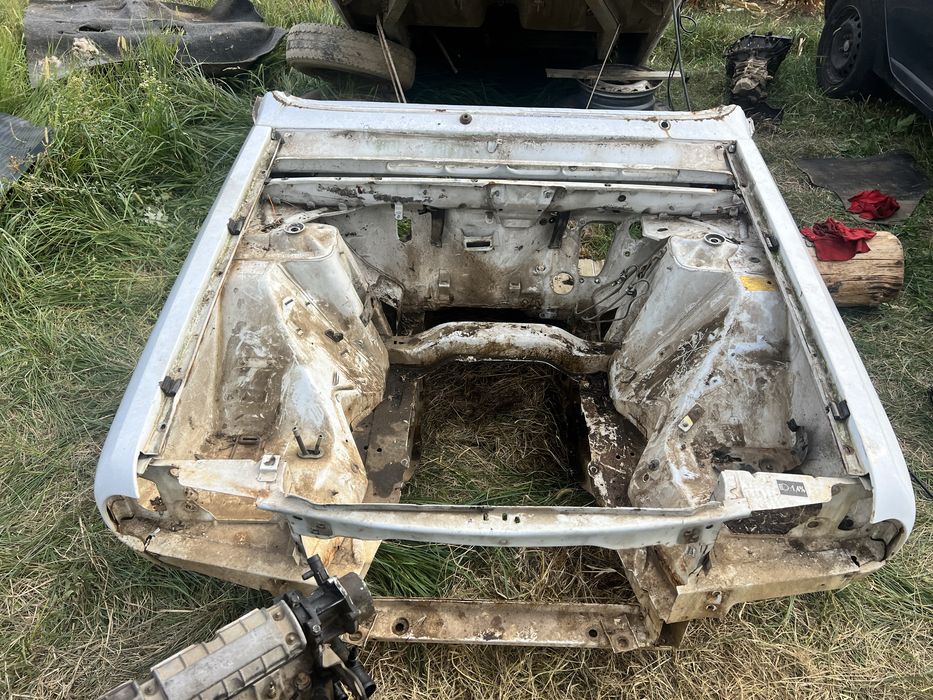 Vand parte fata/lonjeroane/semiaripi fata Dacia Papuc-1310/pick up ...