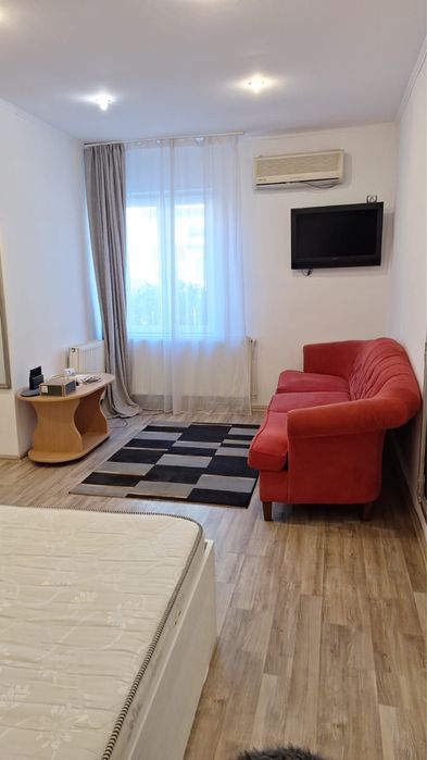 Vand garsoniera strada lunga numarul 53 - 40 mp Brasov • OLX.ro