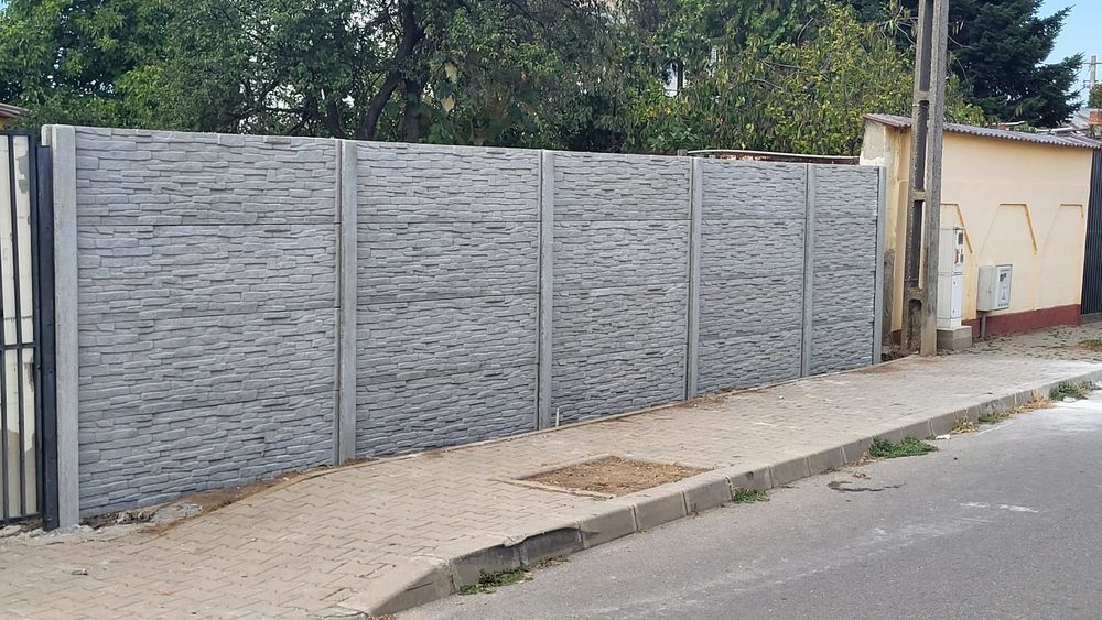 Gard cu model din placi de beton Ilfov Chitila • OLX.ro