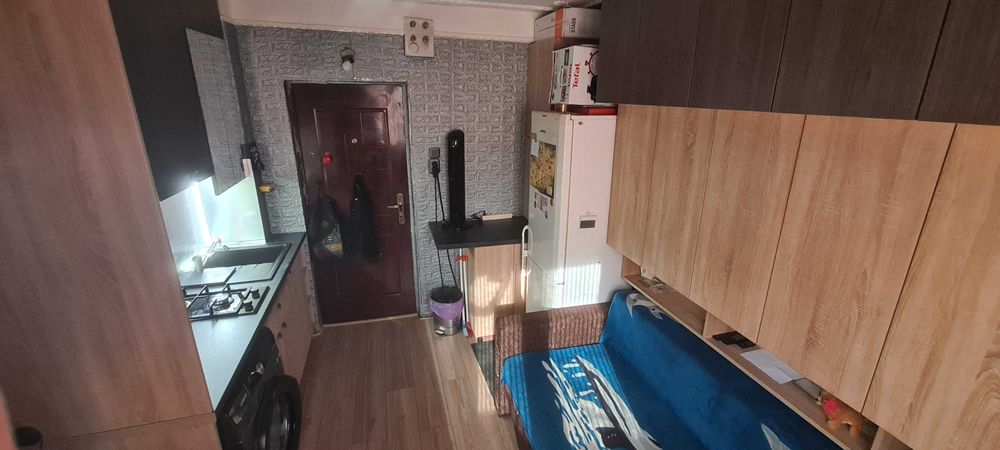 Vand camera in Centrul Civic AFI,mobilata,utilata Brasov • OLX.ro