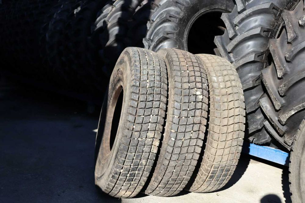 Anvelope de Remorca 11.00R20 Kama Rusesti Radiale Pret cu TVA ...