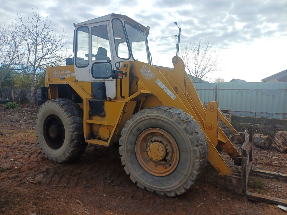 Vola fiat allis fr9 Focsani • OLX.ro